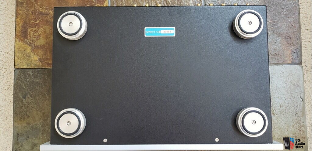 Spectral DMC 30SL Preamp Photo #4015889 - UK Audio Mart