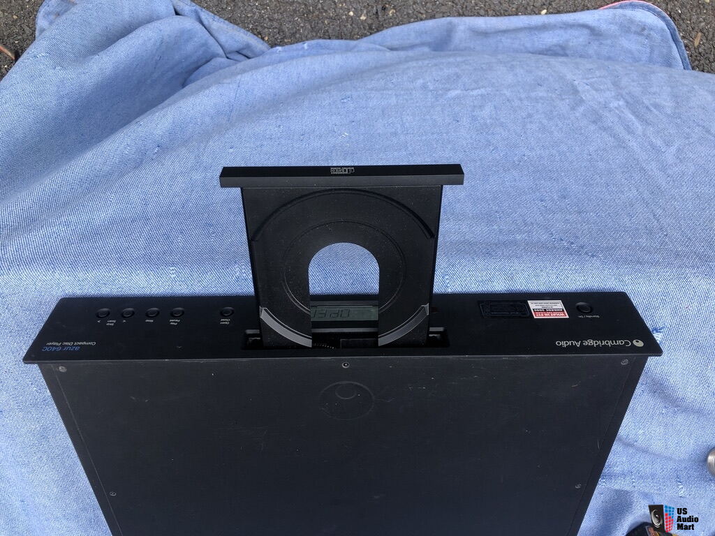 Cambridge CD Players Azur 640C, 840C, and CXC w remotes please read ...
