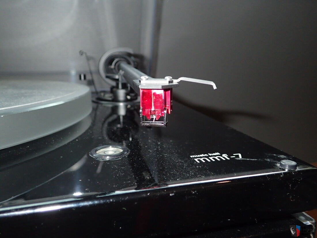 MUSIC HALL mmf 7 upgraded to 7.2, with Denon DL110 MC cartridge Photo ...