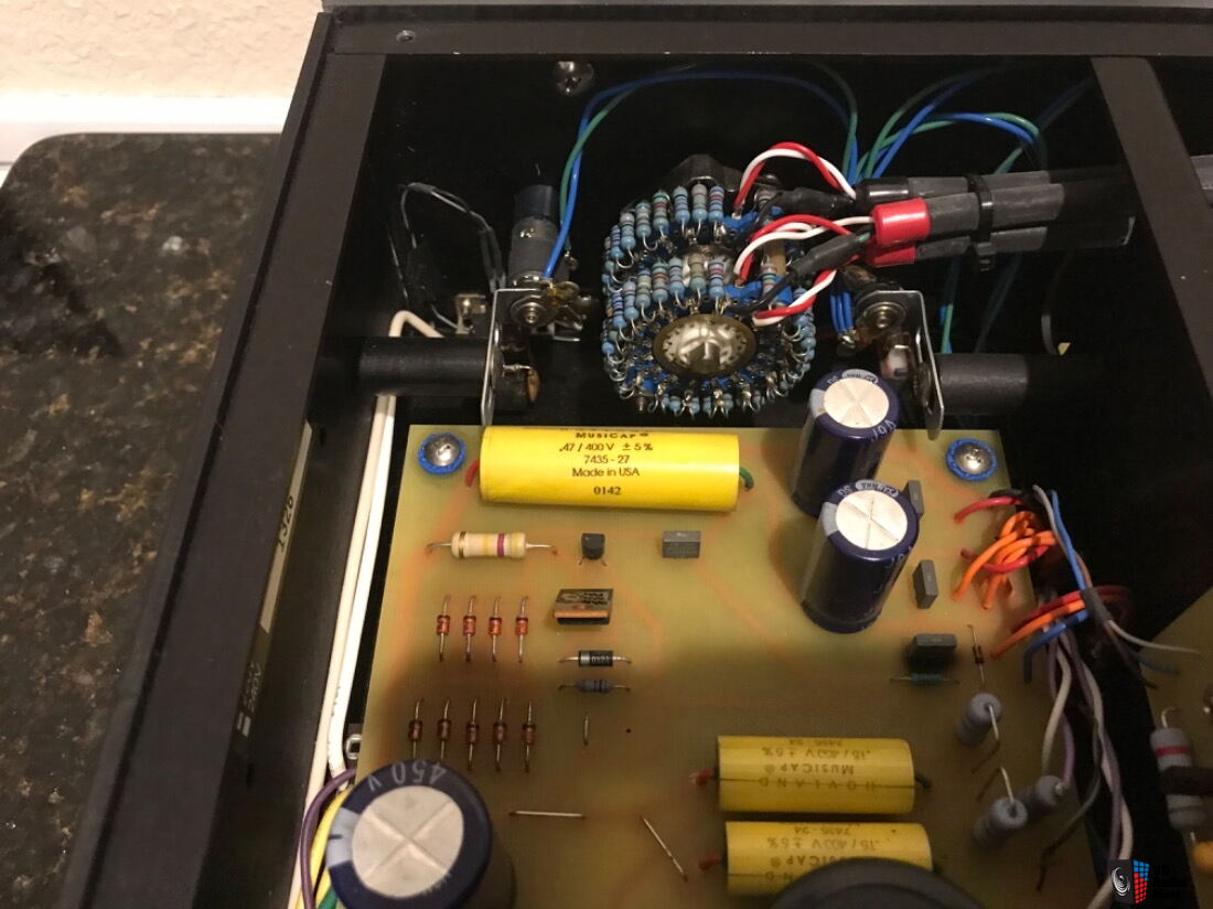 Hovland HP-100 Tube Preamp with Phono Photo #4027124 - US Audio Mart