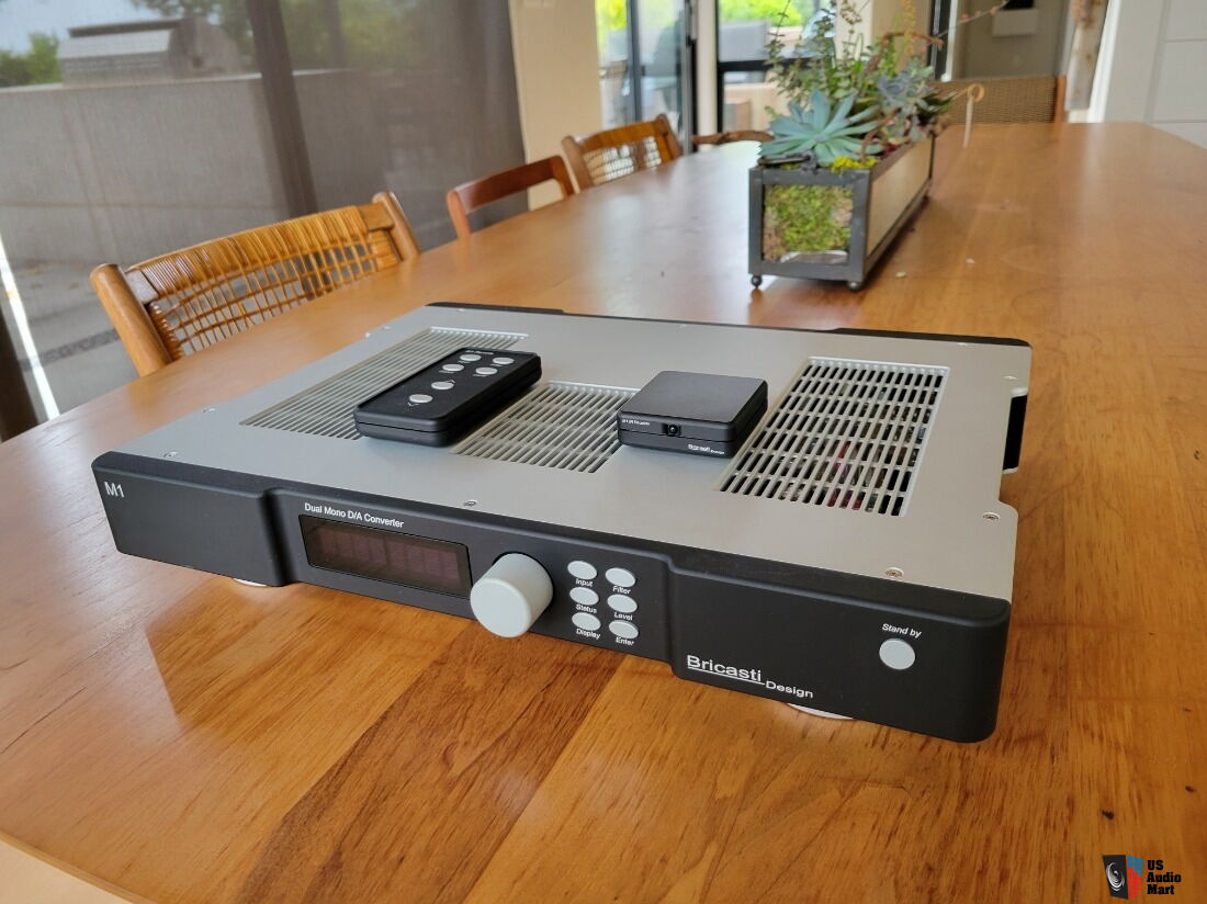 Bricasti M1 SE with MDX, network card option, remote - black finish ...