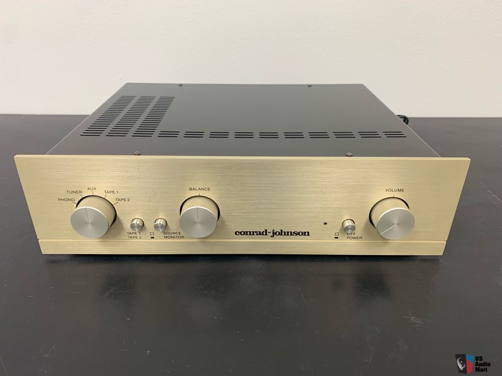 Conrad Johnson PV-7 Tube Preamp with Phono Stage Photo #4046588 - US ...
