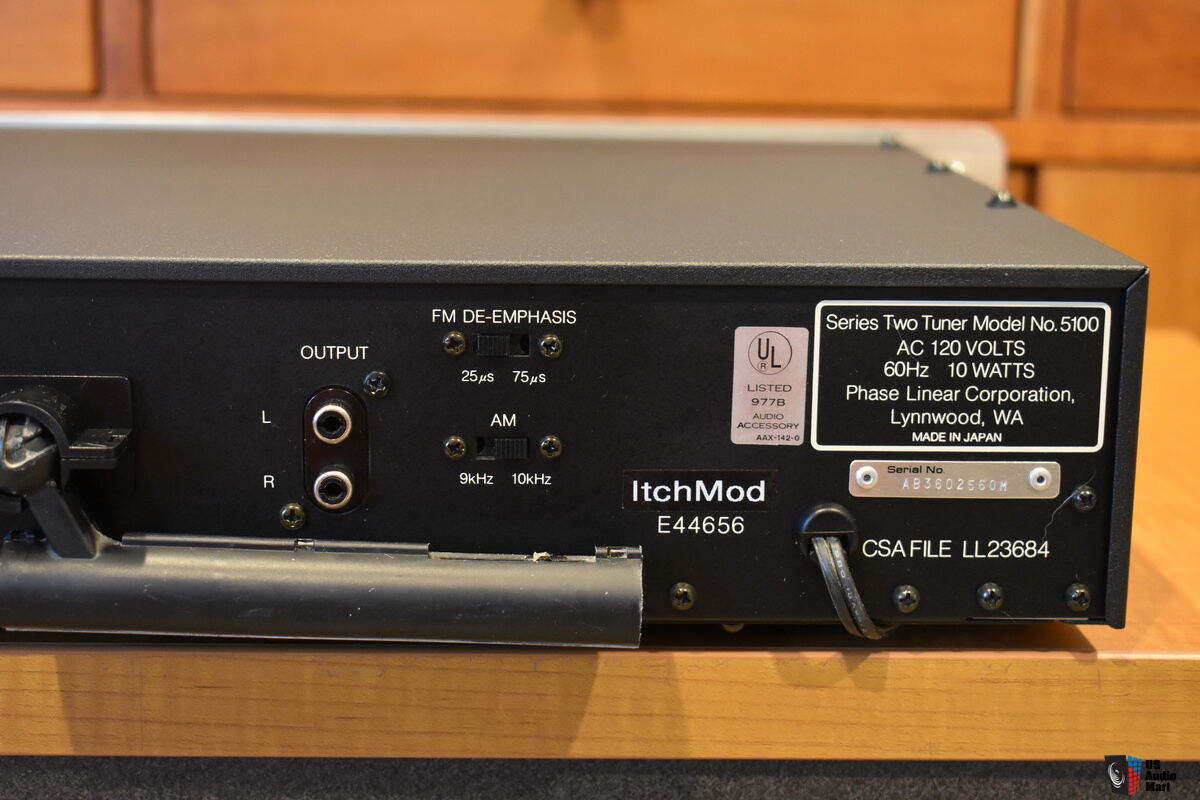 Phase Linear Model 5100 Series Two Digital Synthesized AM FM Tuner ...