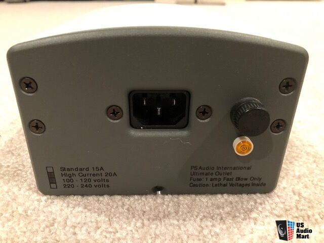 PS Audio Ultimate Outlet - 20 Amp Photo #4063610 - US Audio Mart