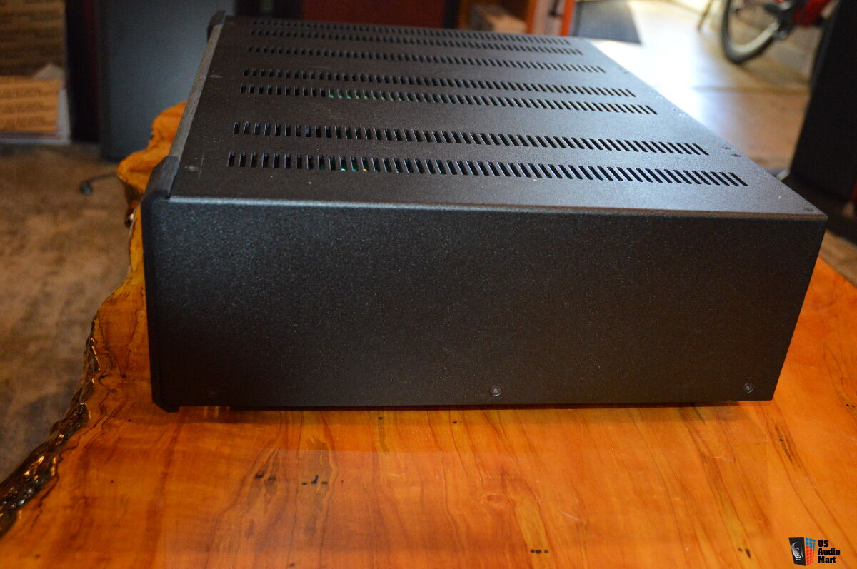 Krell HTS A/V and stereo pre-amp Photo #4063949 - US Audio Mart