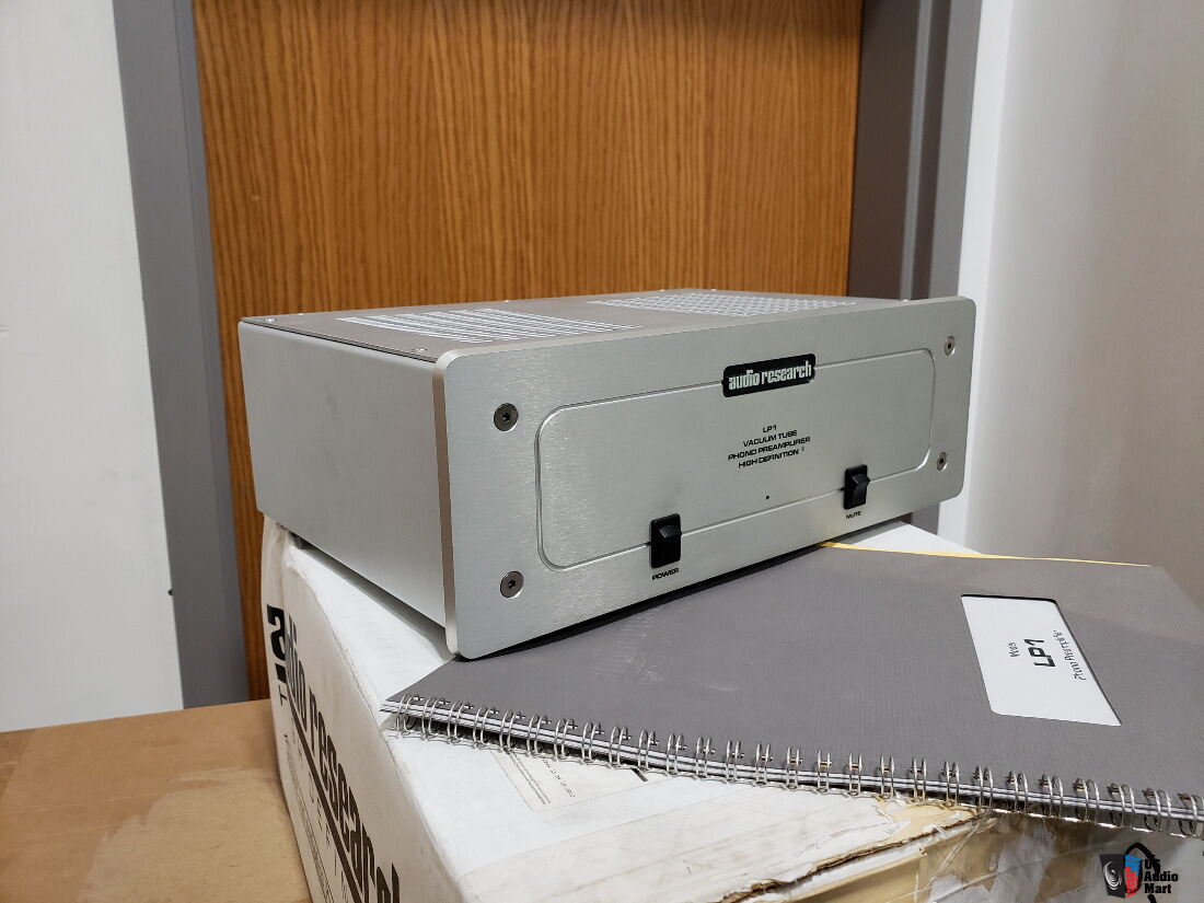 Audio Research LP1 Phono Preamplifier Photo #4067038 - US Audio Mart