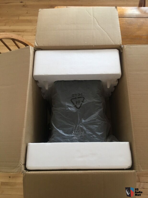 Goldenear Forcefield 3 Subwoofer - Original Box and Manual For Sale ...