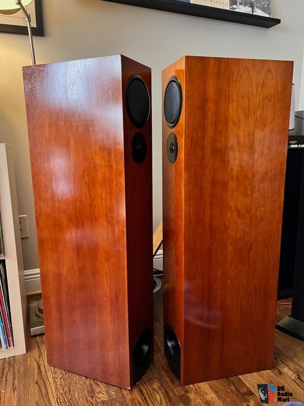 Linn AV 5140 Towers - Magical Photo #4069480 - US Audio Mart
