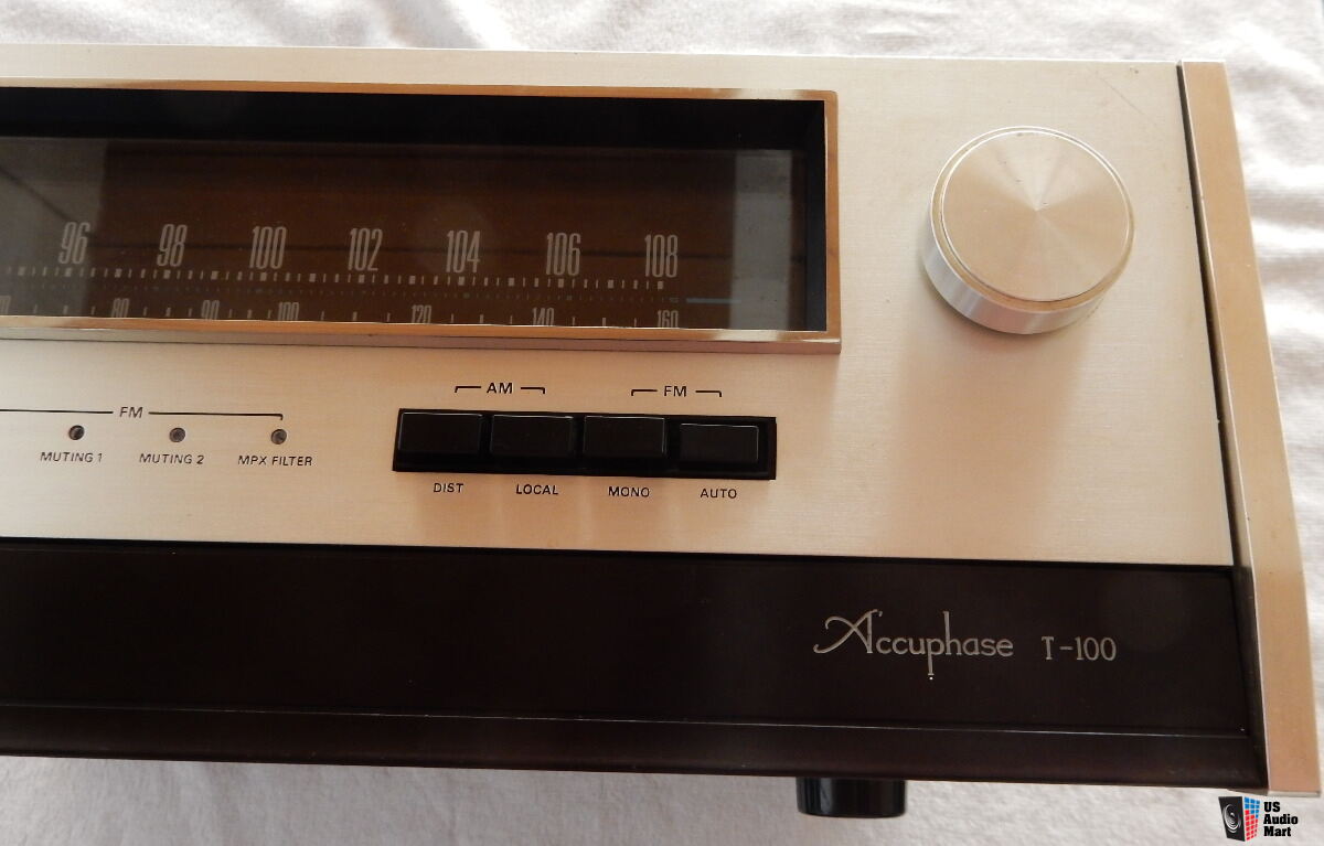 Accuphase T-100 (Super Tuner) ! Photo #4071603 - US Audio Mart