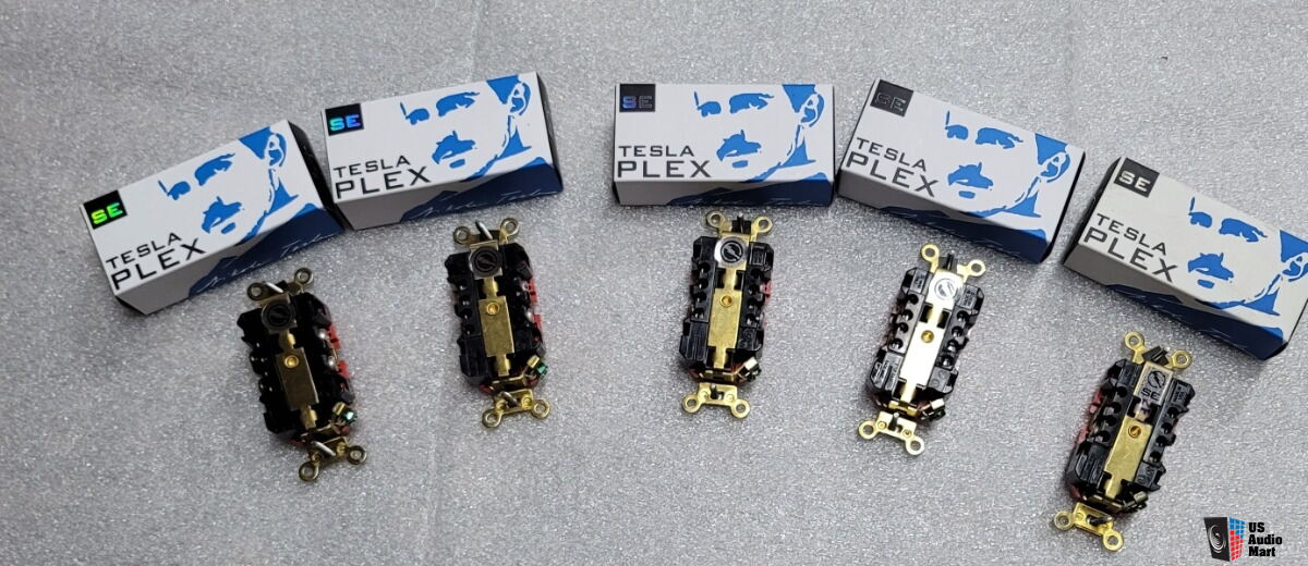 Tesla Plex SE Duplex Receptacles: Set of 5 Photo #4078517 - US Audio Mart