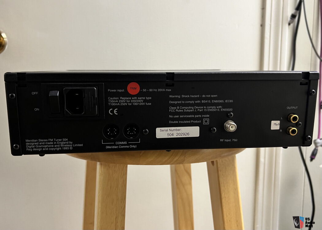 Meridian 504 Digital Stereo FM TUner Photo #4081795 - US Audio Mart