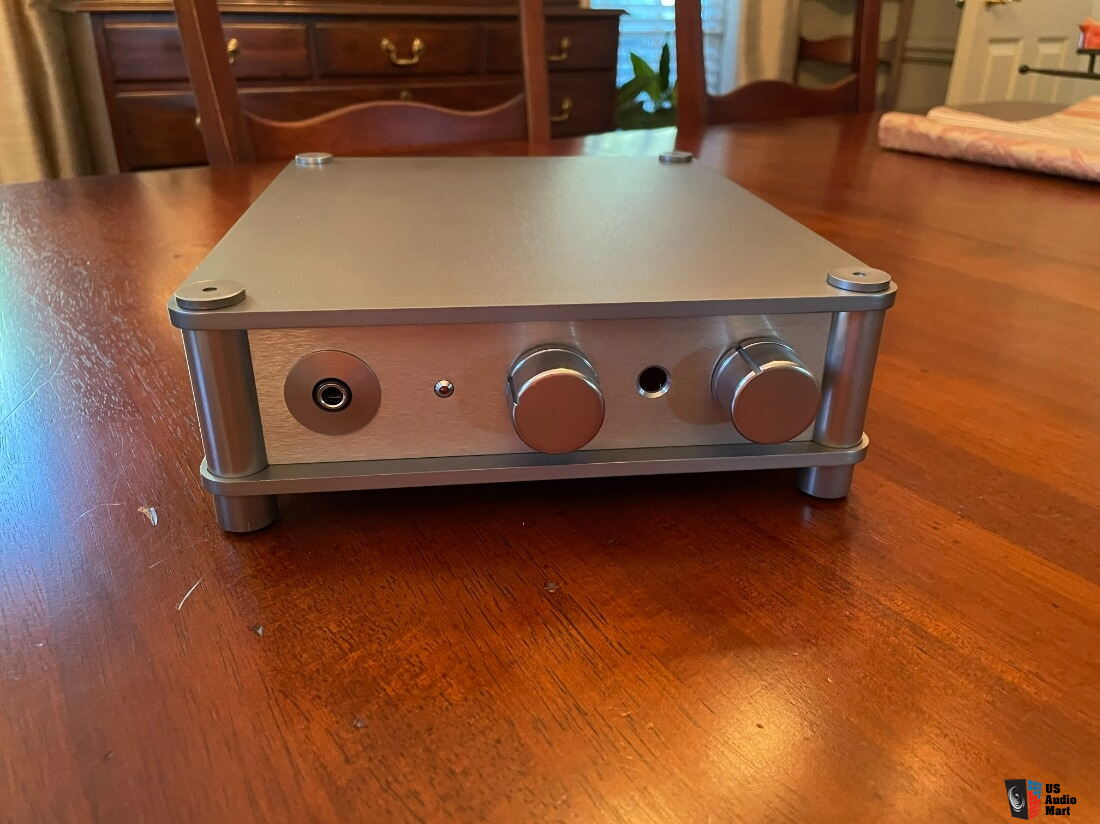 Sugden Headmaster Class A Preamp and Headphone Amp with remote Photo ...