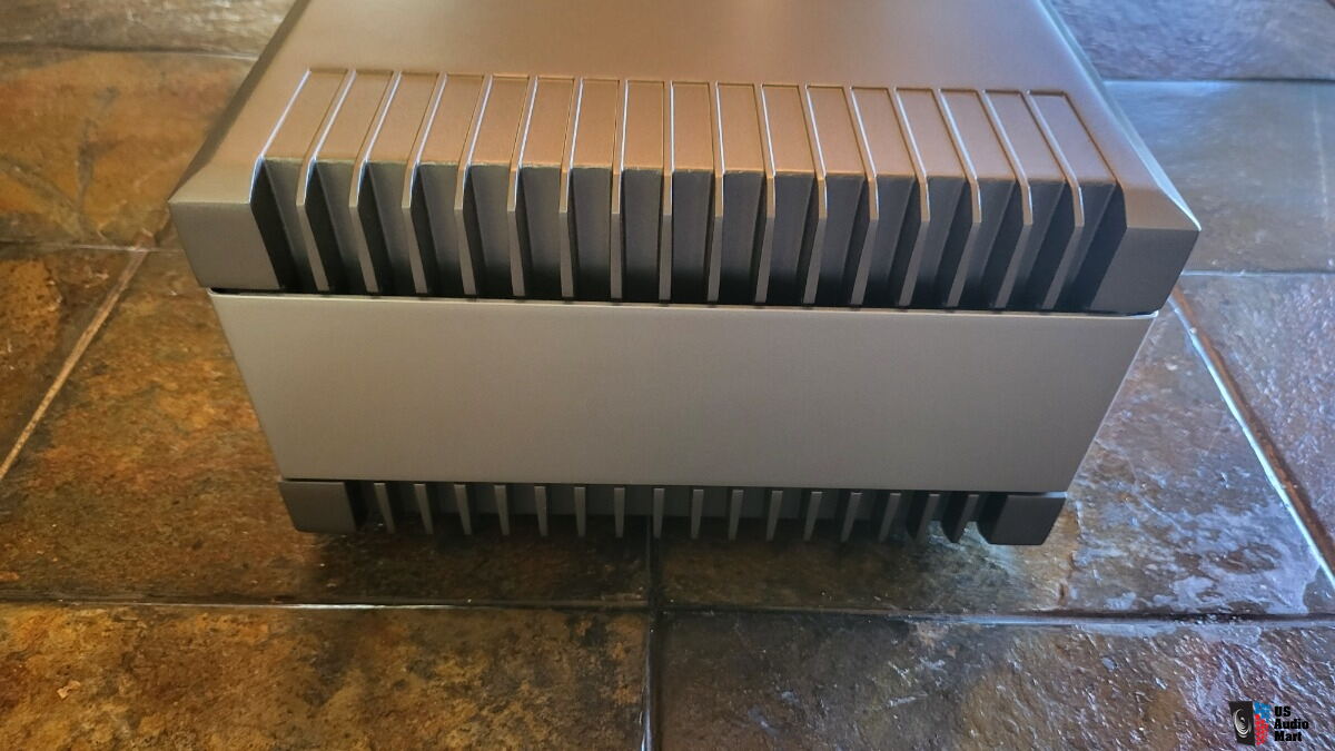 Quad 909 Power Amplifier Photo #4088903 - US Audio Mart