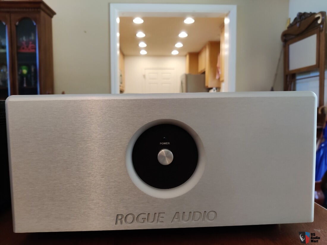 Rogue M-180 monoblock tube amplifiers Photo #4089608 - US Audio Mart