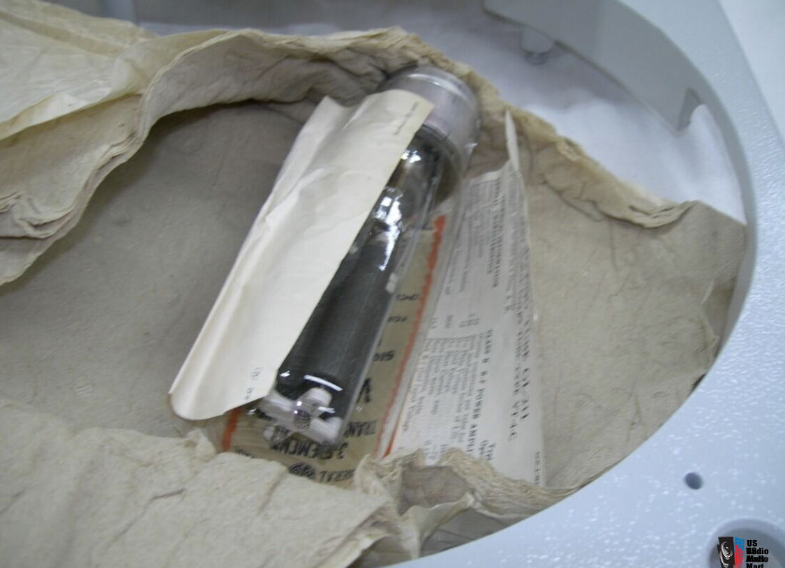 GENERAL ELECTRIC 211 NOS TUBES .....(2) pairs, 1 pr military boxes and ...