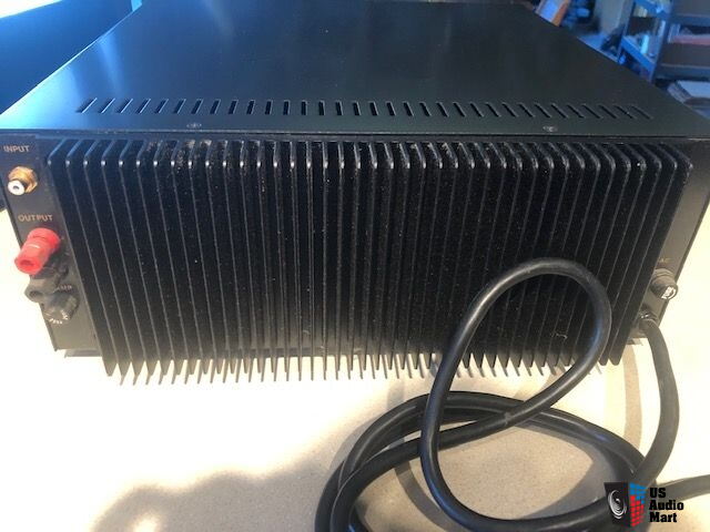 PS Audio Delta 250 mono blocks Photo #4095596 - Canuck Audio Mart