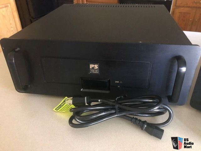 PS Audio Delta 250 mono blocks Photo #4095588 - US Audio Mart