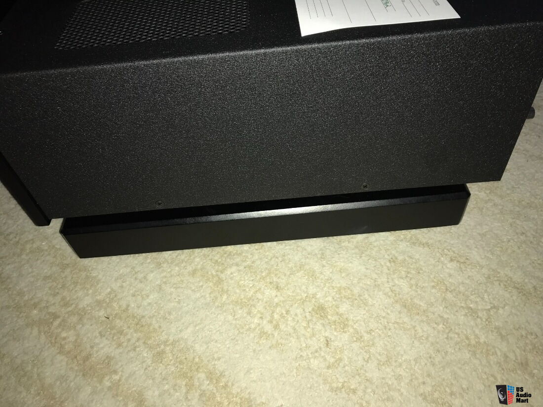 Rogue Audio Pharaoh II Hybrid Integrated Amplifier. New or dang near ...