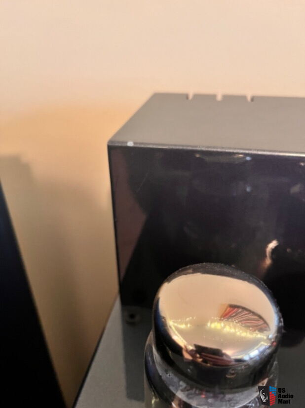Primaluna prologue premium integrated tube amp with upgraded power and ...