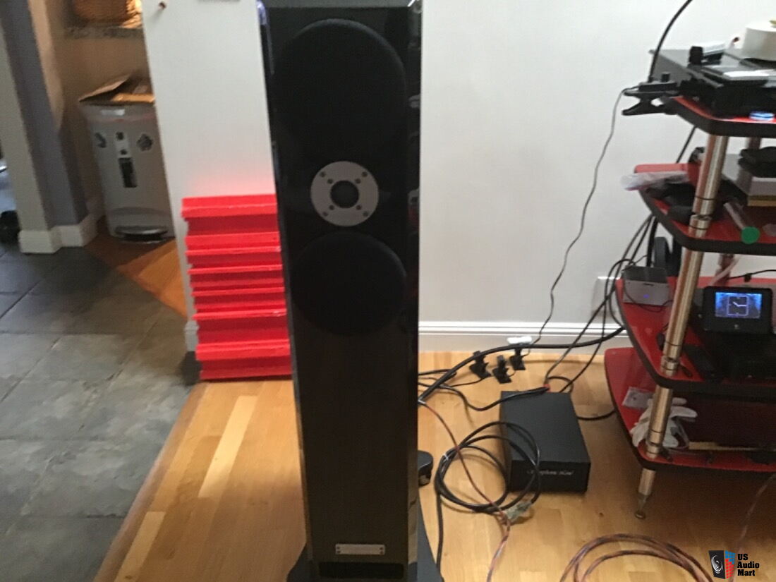Usher Dancer Mini 2 Be Speakers Price Lowered! Photo #4100863 - US ...