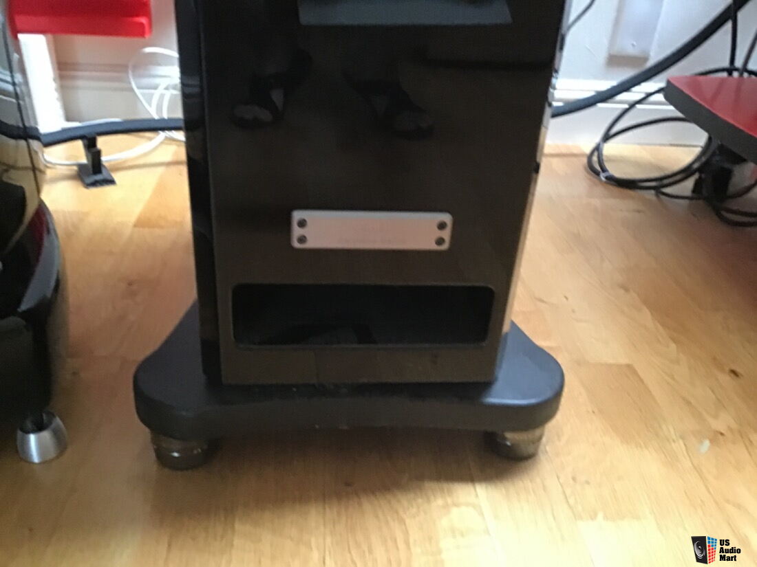 Usher Dancer Mini 2 Be Speakers Price Lowered! Photo #4100866 - US ...