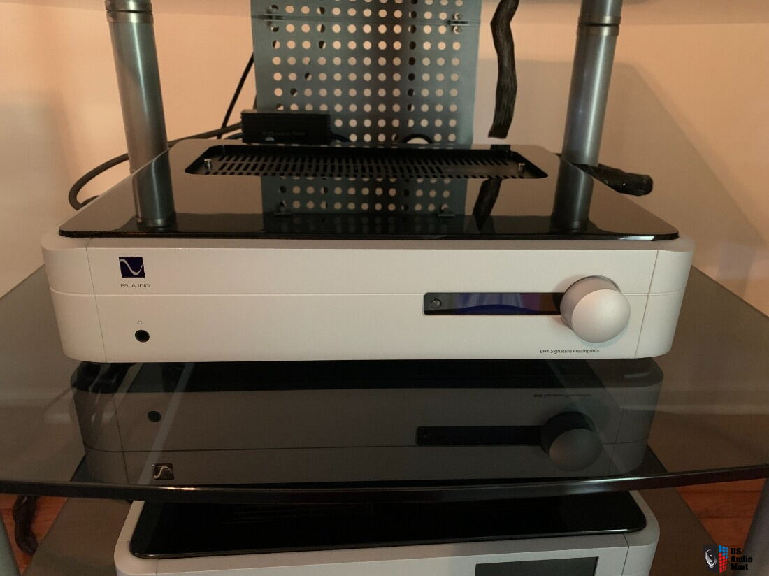 PS Audio BHK Signature Preamplifier Photo #4101052 - US Audio Mart