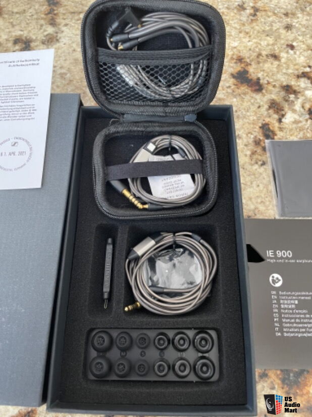 Sennheiser IE 900 TrueResponse Audiophile In-Ear Monitor Headphones ...