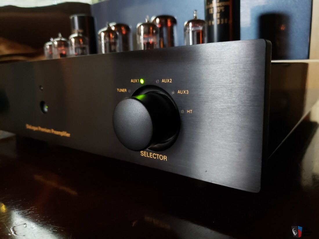 PrimaLuna Dialogue Premium Preamplifier / Fantastic condition / **ALL ...