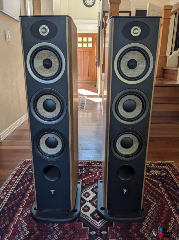 Focal Aria 926 Walnut Speakers - Pair Photo #4104842 - US Audio Mart