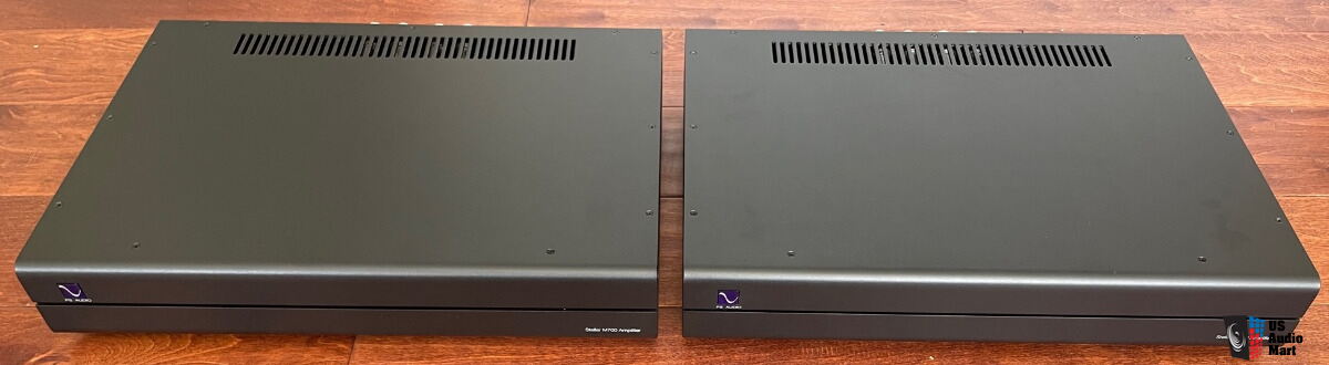 PS Audio M700 monoblocks (2) in black Photo #4116350 - UK Audio Mart