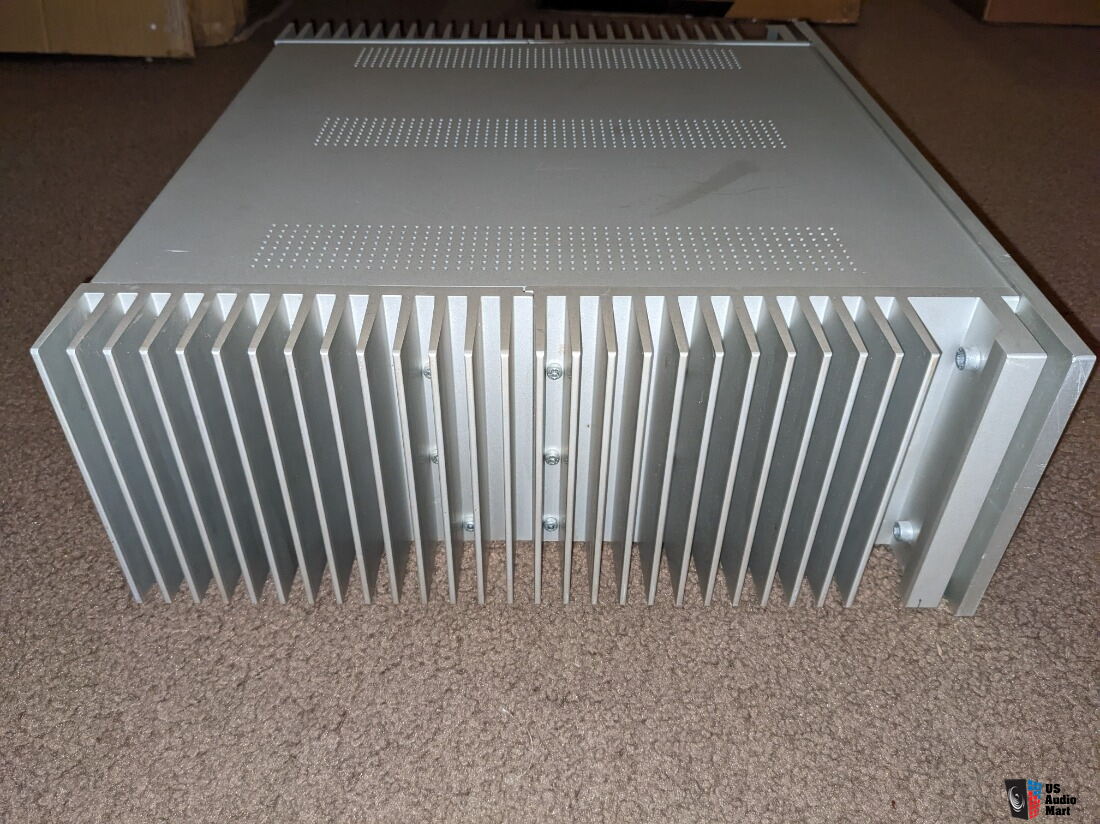 NAD S300 - Silver line, based on Gryphon Tabu Century! Photo #4120222 ...