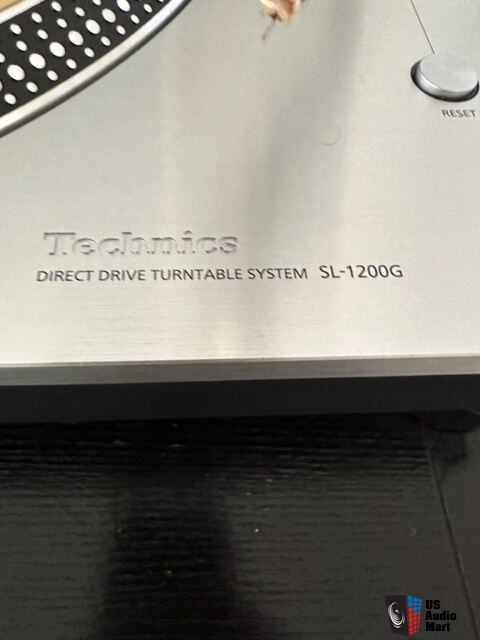 Technics SL-1200G Turntable Photo #4120807 - UK Audio Mart