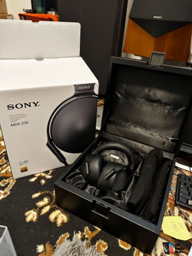 SONY MDR Z1R Photo #4123216 - UK Audio Mart