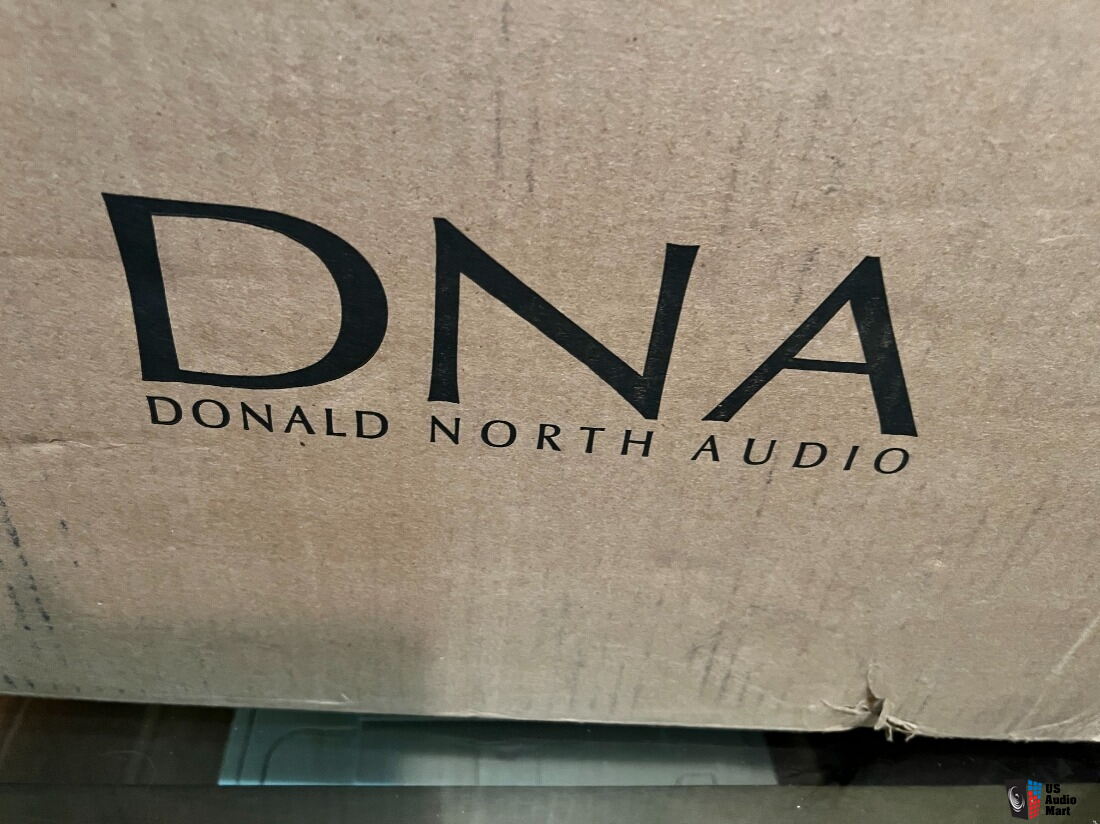 DNA Stratus vacuum tube headphone amplifier Photo #4124175 - UK Audio Mart