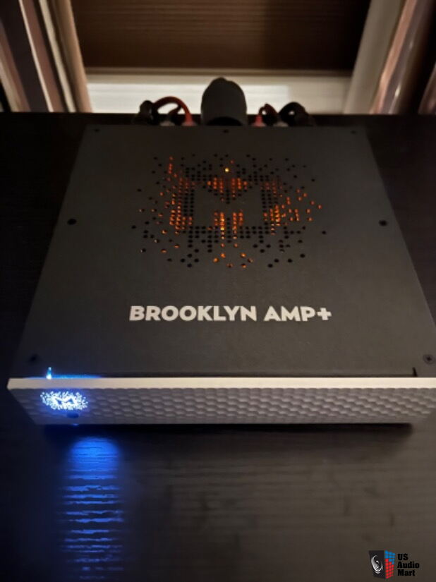Mytek Brooklyn Amp + Photo #4126771 - US Audio Mart