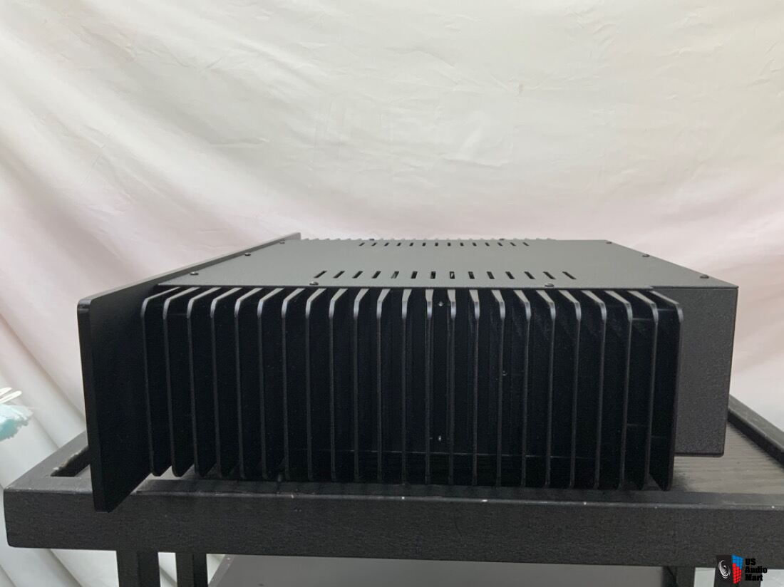 McCormack HT-3 (3 Channel Amplifier) Photo #4131257 - UK Audio Mart