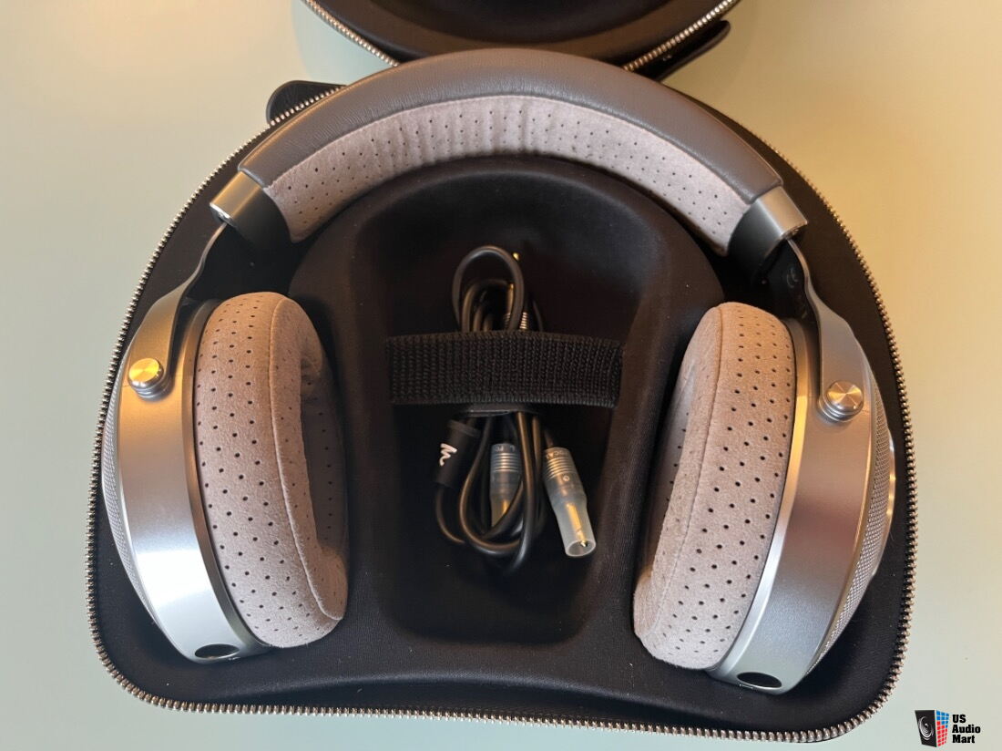 Focal Clear Over Ear Open Headphones with extra set of Sheepskin ...