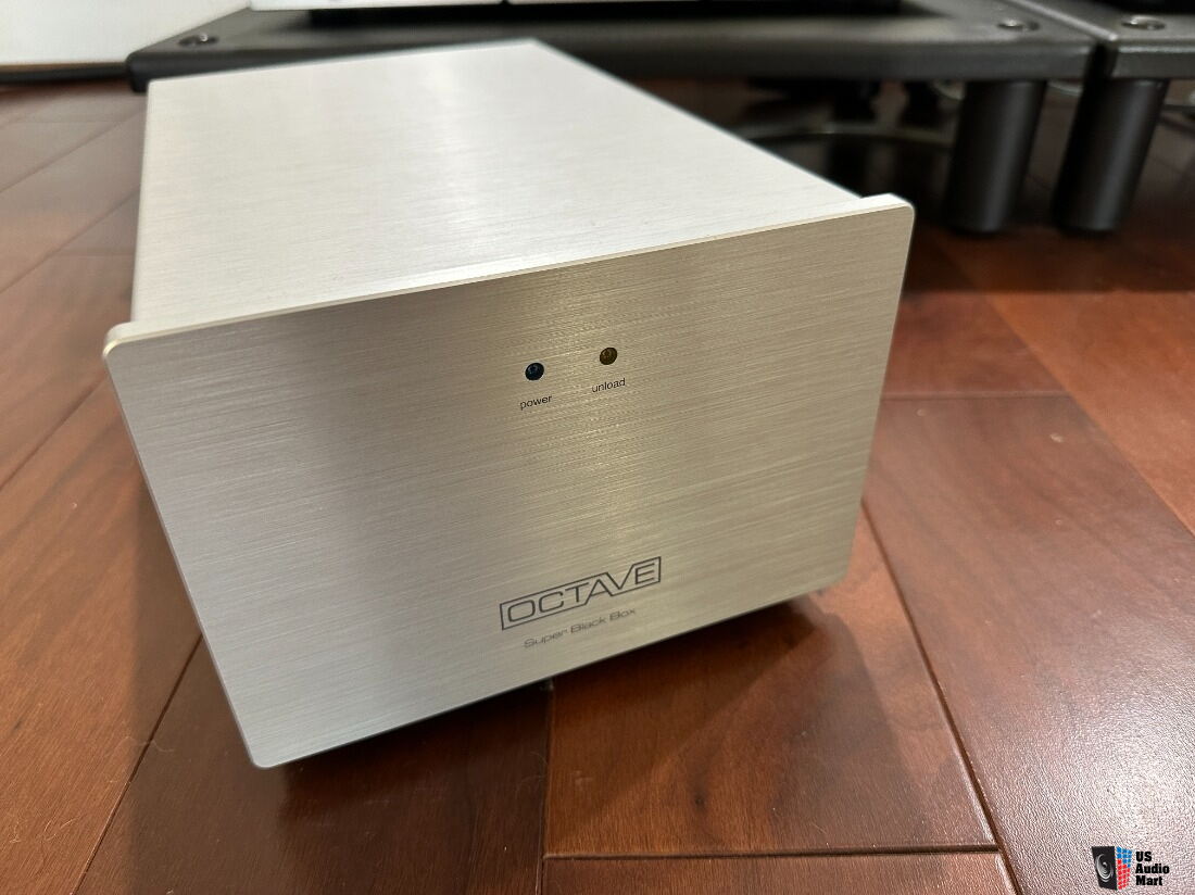 Octave Audio Super Black Box in Silver Photo #4139639 - US Audio Mart