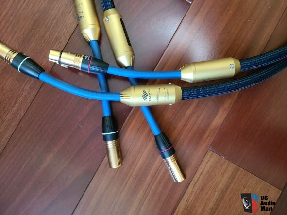 Siltech Double Crown Royal Signature XLR 1.5M cables from China Photo ...