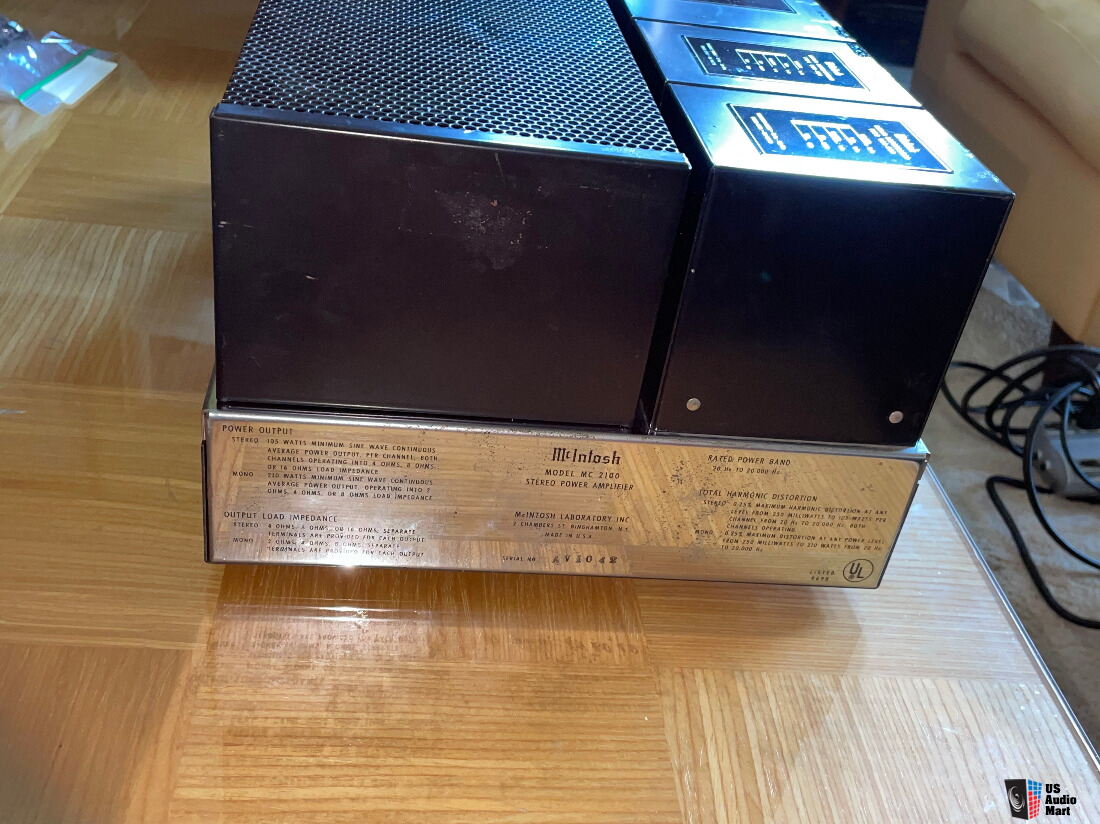 Holiday price drop: Mcintosh MC2100 (2100) power amp, early solid state ...