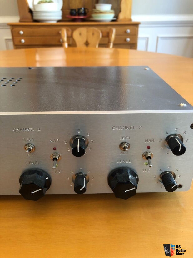 deHavilland Model 222 Tape Head Tube Preamplifier Photo #4144545 - US ...