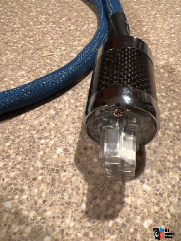 Dynamic Design Lotus power cord with Furutech connectors. 15 amp Photo ...
