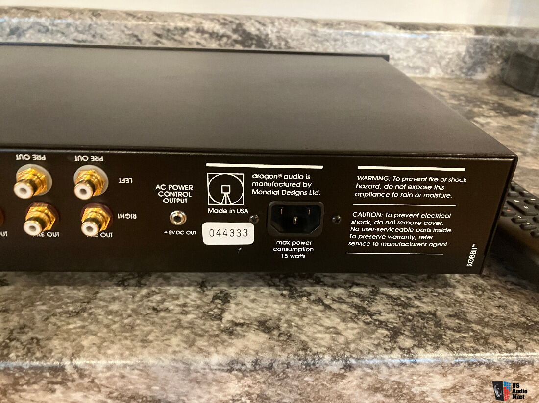 Aragon 28K Preamplifier with Remote Control Photo #4148822 - US Audio Mart