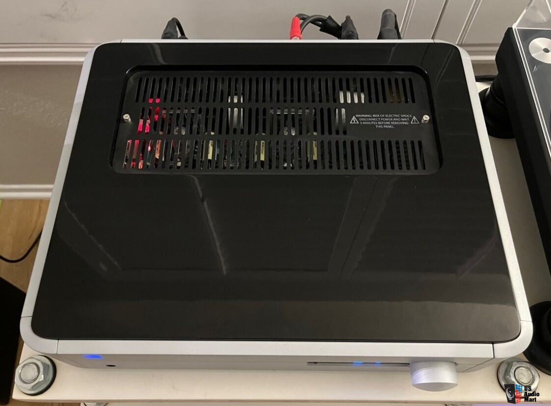 PS Audio BHK Signature Preamplifier Photo #4149264 - US Audio Mart