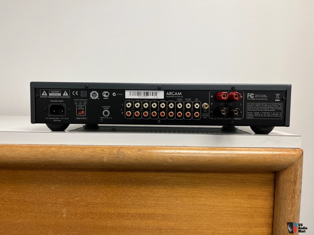 Arcam A19 integrated with phono stage, remote and packaging, save $600 ...