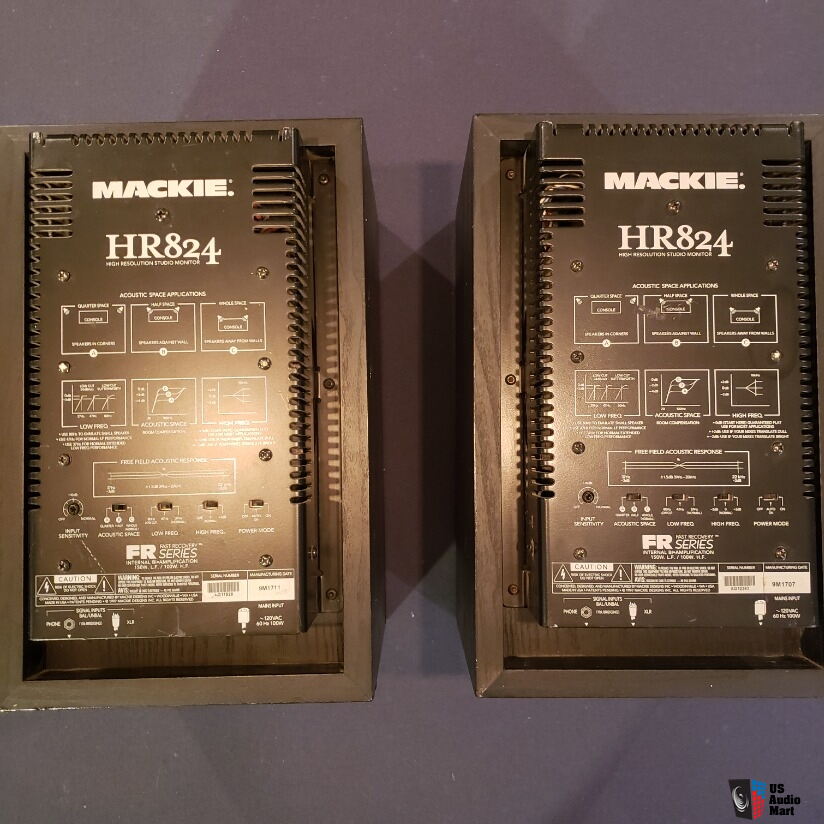 Mackie HR824 Active Monitor Speakers Photo #4150657 - US Audio Mart