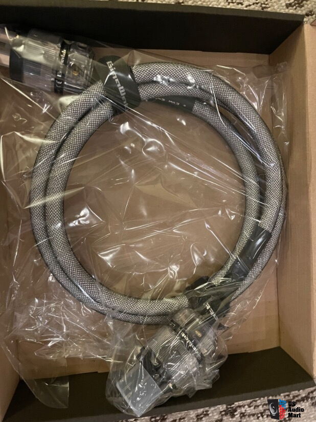 GigaWatt - Power Line Conditioner GigaWatt PC-3 EVO+ Photo #4163732 ...