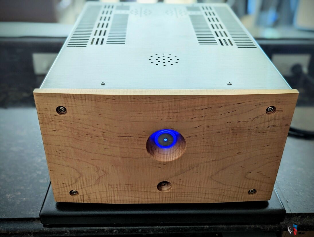 Blue Circle BC204i - Epic 150W Hybrid w/BALANCED OUTPUT STAGE + Big ...