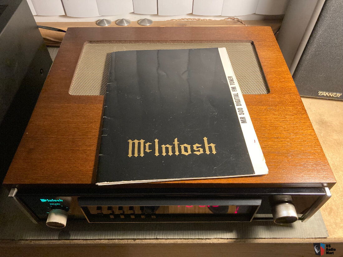 McIntosh MR 500 Tuner With Wood Case Photo #4167149 - US Audio Mart