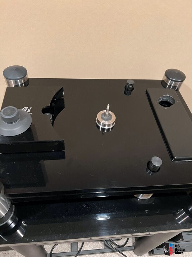 VPI TNT-3 with Synchronous Drive System (SDS), Dust Cover, and armboard ...